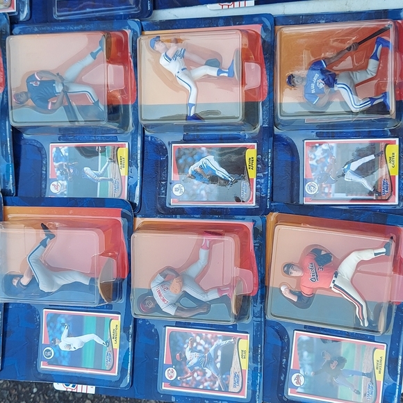 Toys | 24 Starting Lineup Figures | Poshmark